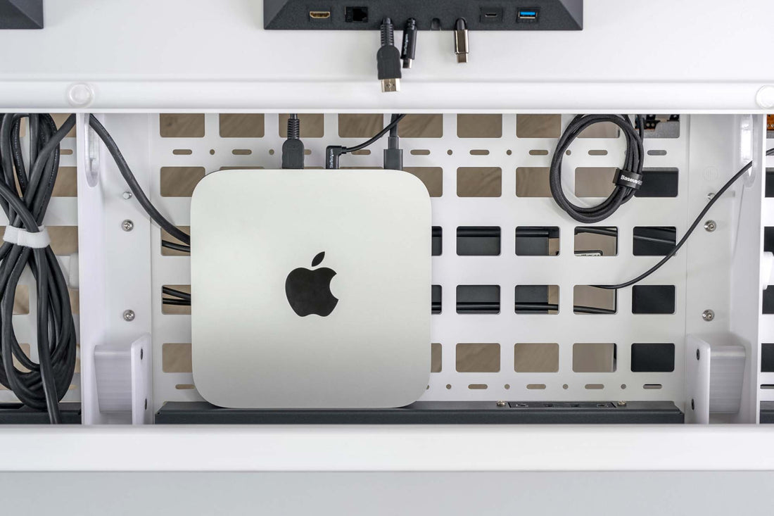 Height-Adjustable & ADA Compliant Lectern for Instructors | Heckler