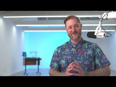 Height-Adjustable & ADA Compliant Lectern for Instructors | Heckler